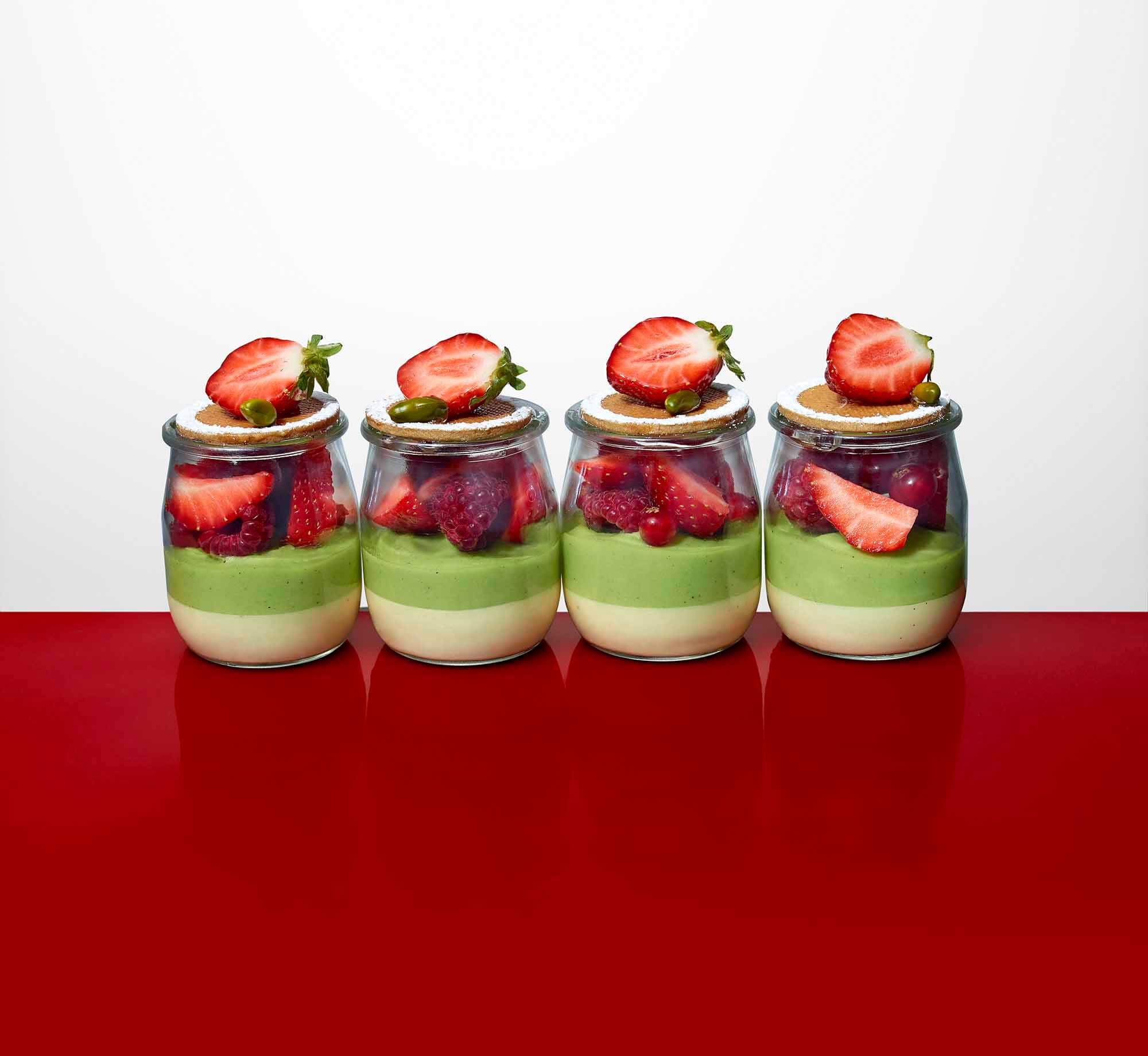 VERRINES PISTACHE & FRUITS ROUGES - Relais Desserts